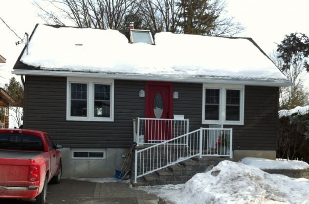 Vinyl Siding - Light Maple Color - Ottawa Windows and Doors | Siding Ottawa